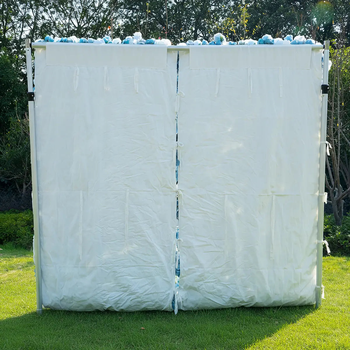 Grey & Blue Roses 5D Rolling-Up Flower Wall for Gender Reveal & Events ...