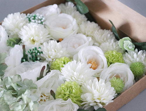 White Green Flower Box Silk Flower for Wedding Party Decor Proposal